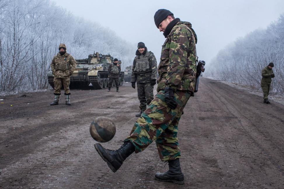 "The ball is on Russia's side": European "football players" believe ...