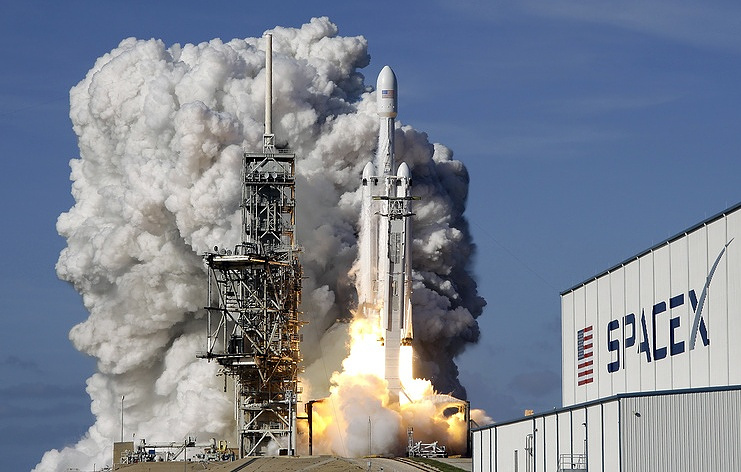 CNBC: SpaceX построит на космодроме на мысе Канаверал новый ЦУП и ...