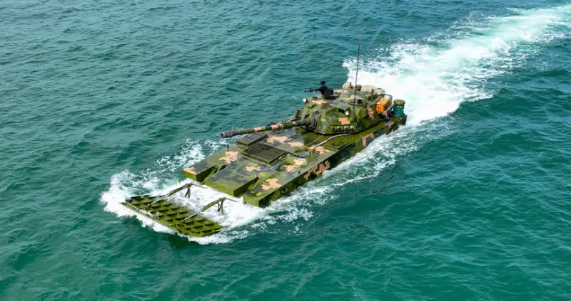 China has shown the formation of an "assault wave" of armored ...