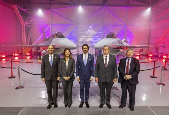 Lockheed Martin handed over the first F-16V fighters to the Slovak ...