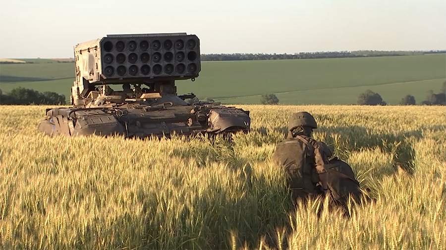 The Ministry of Defense showed the combat operation of the flamethrower ...