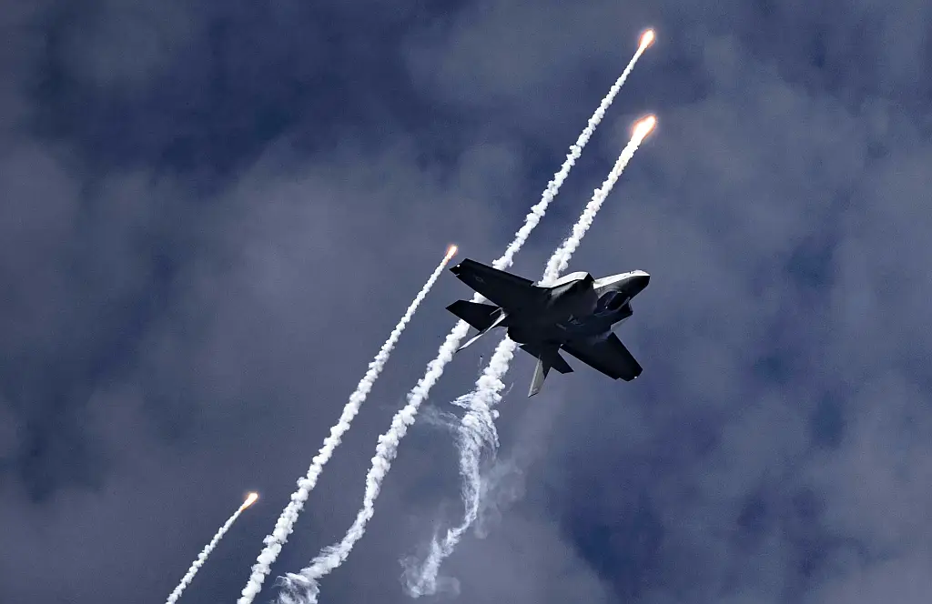 Why Trump asked for peace from the Houthis: Yemeni rebels almost shot ...