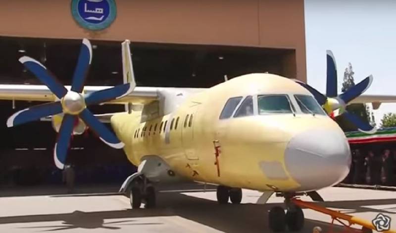 Footage of Iran's successful test of the new cargo plane "Simorg" is ...