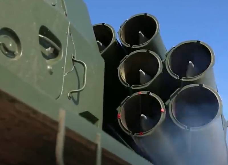 The footage of the destruction of the AFU artillery battery by MLRS ...