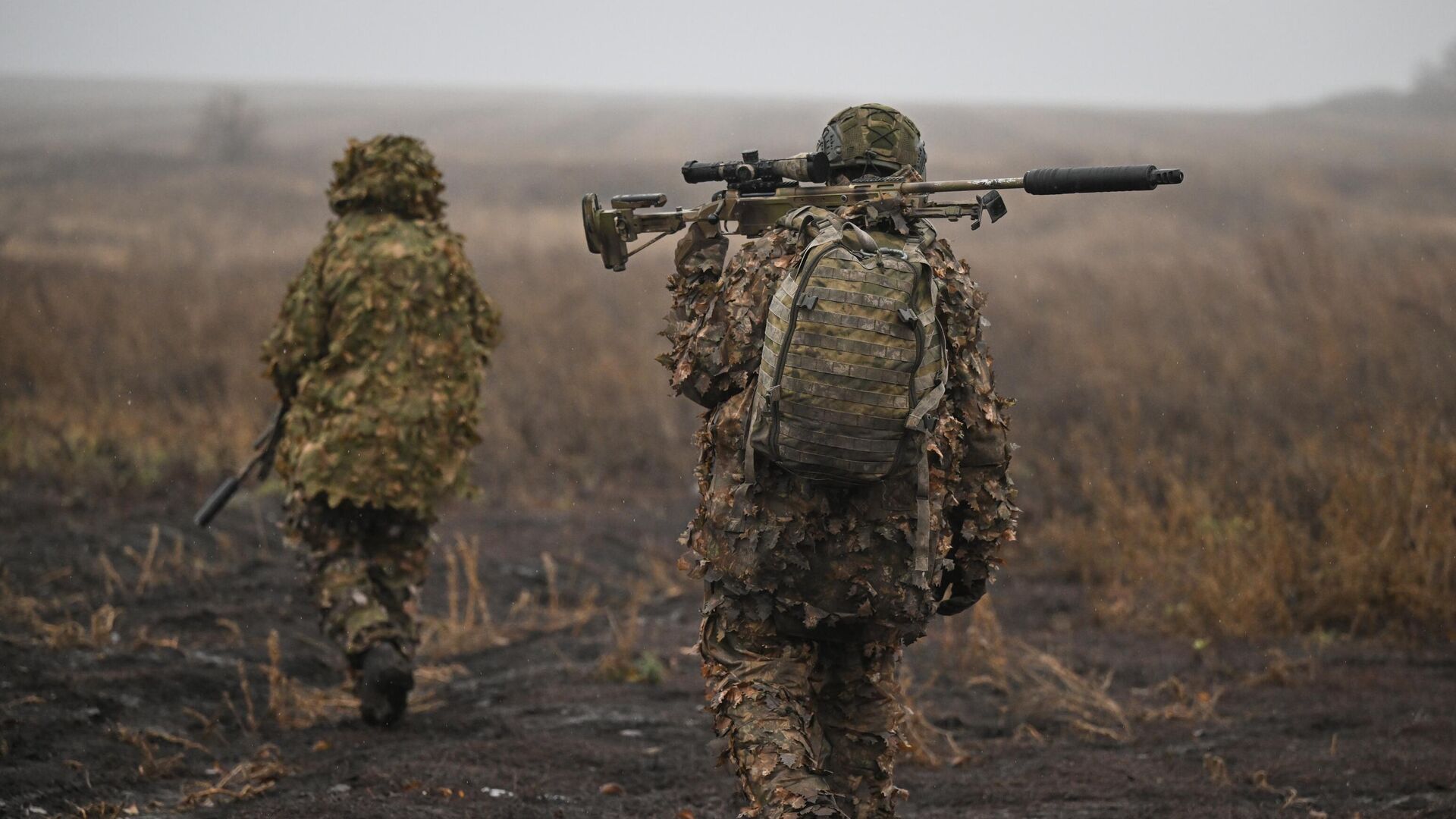 The Russian military is steadily advancing along the entire front line ...