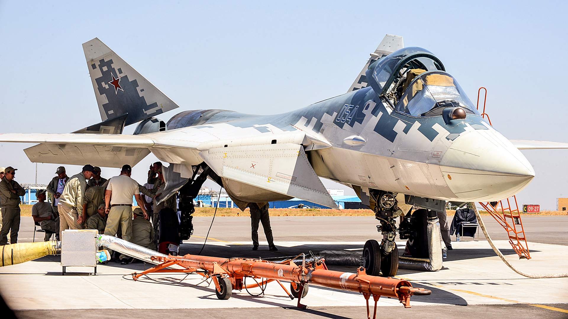 Dancing with the Cobra: Su-57 surpassed the American F-35 at the ...