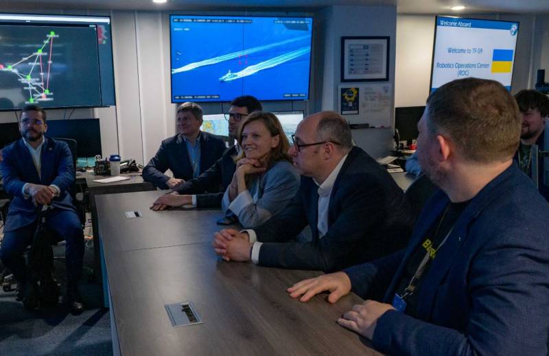 The Ukrainian delegation studied the use of marine drones, visiting the ...