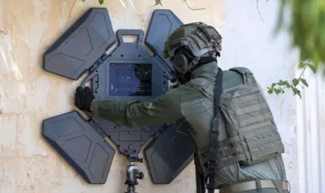 The Israeli Xaver 1000 device allows you to see people through walls ...
